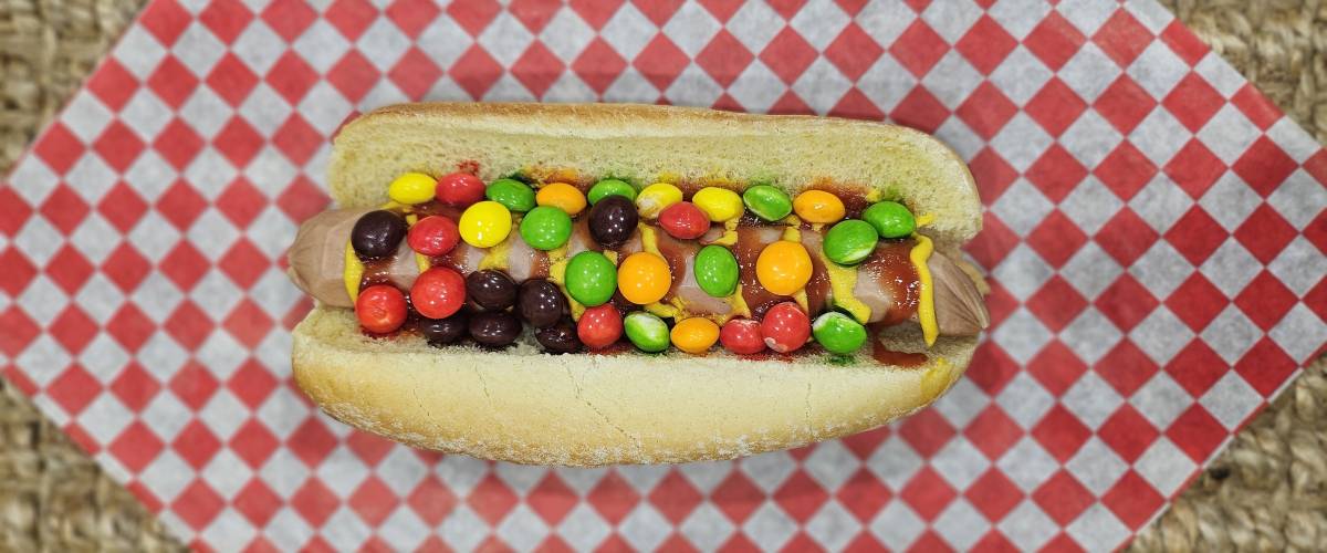 12 Belly-Busting New Calgary Stampede Midway Foods You’ve Got To Try