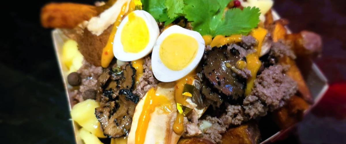 12 Belly-Busting New Calgary Stampede Midway Foods You’ve Got To Try